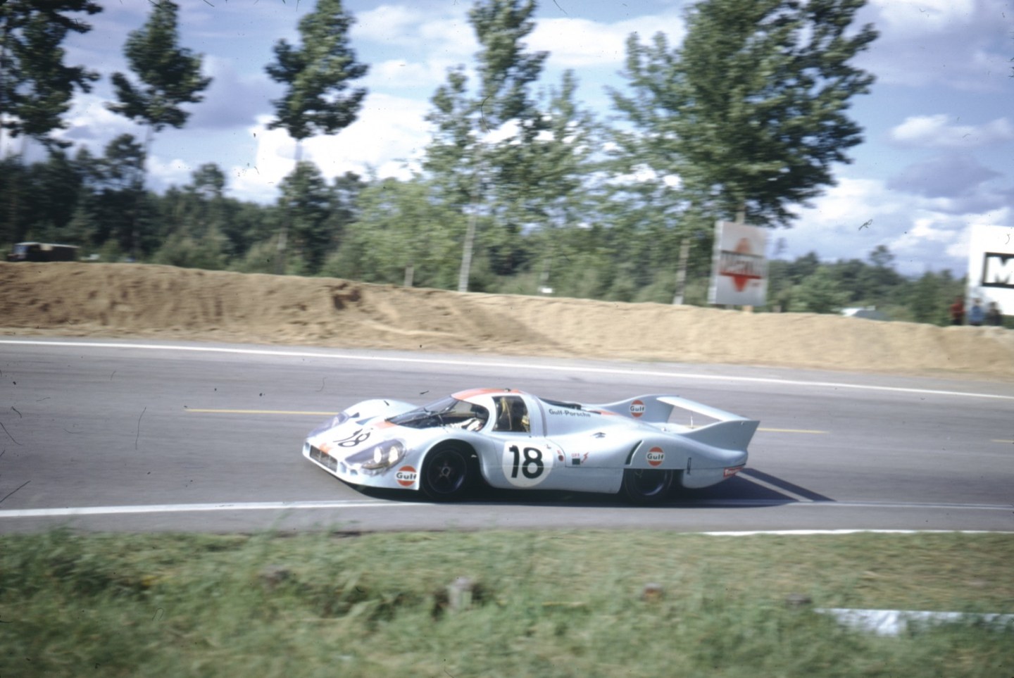 HIPPIE STORY – The Hippie Car – Porsche 917-043
